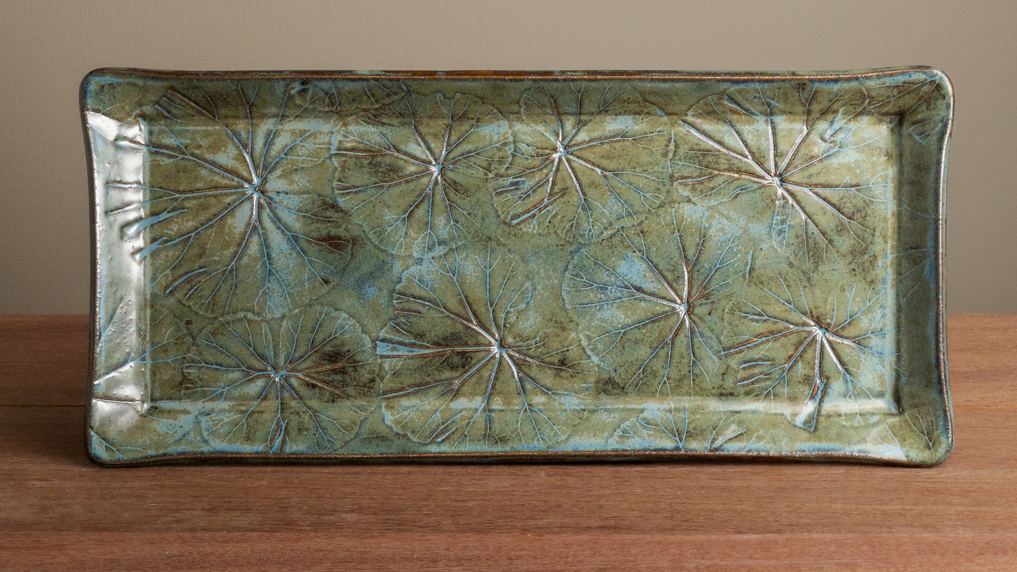 Leaf Motif Long Platter 13" Blue Moss – Pebble Ceramics